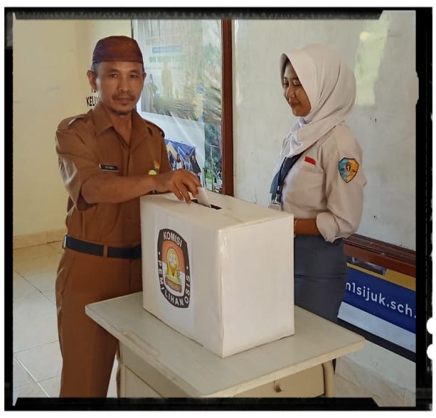 Pemilihan Ketua dan Wakil Ketua OSIS tahun ajaran 2023/2024